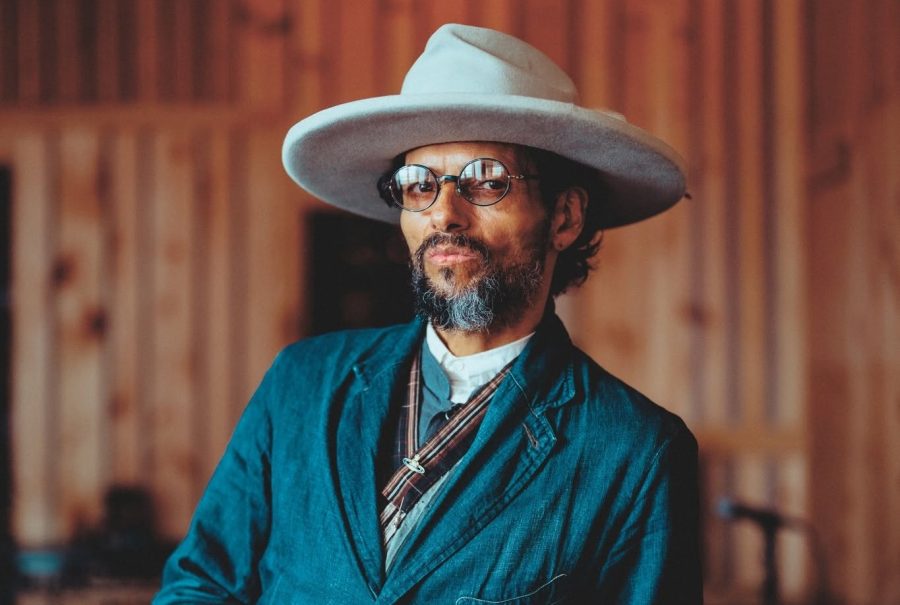 El cantante puertorriqueño Draco Rosa recibió la nacionalidad colombiana